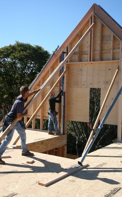 Raising Gable Walls | THISisCarpentry